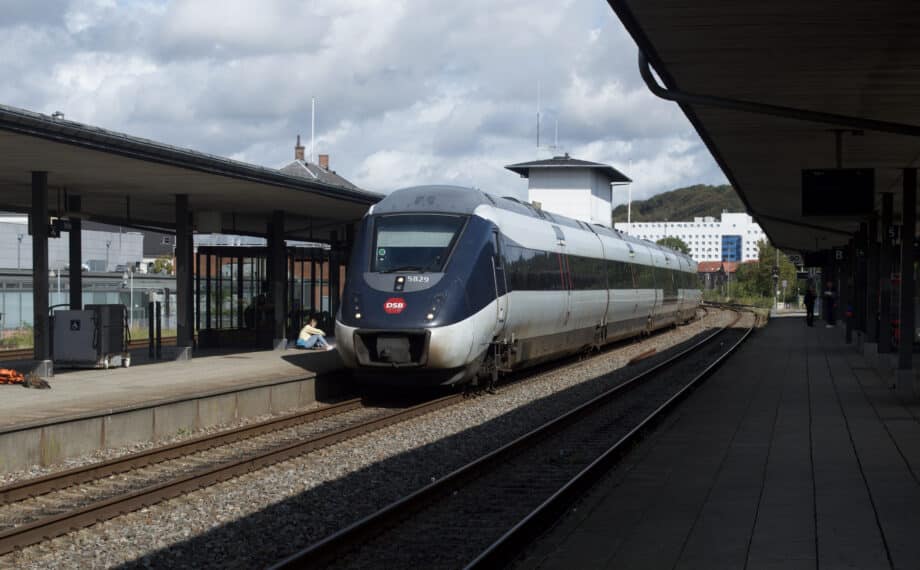 EveryRail: European train routes, stations and rail passes. Clearly ...